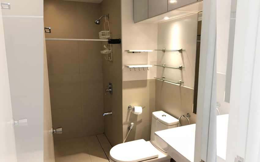 Fully-furnished Studio Calyx Residences | Global One Realty