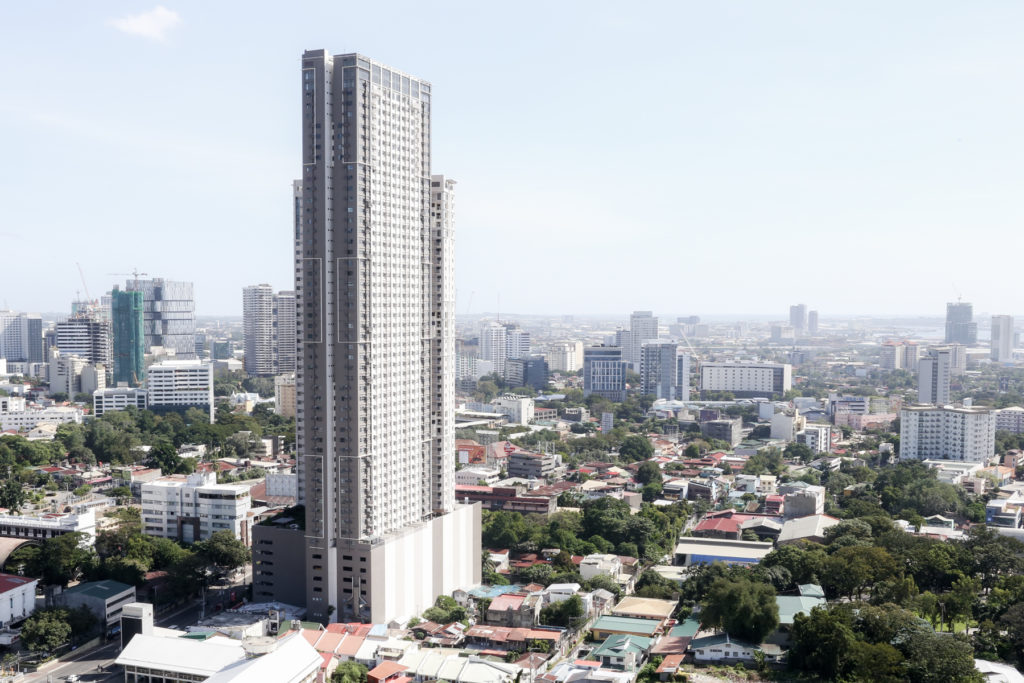 Crown Plaza Ultima Towers Fuente Tower 3 | Global One Realty